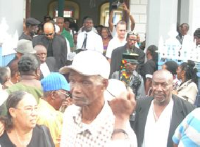 Roy Ralph laid to rest - Searchlight