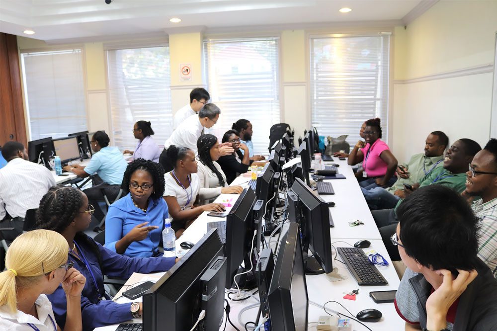 Taiwan ICT experts visit SVG - Searchlight