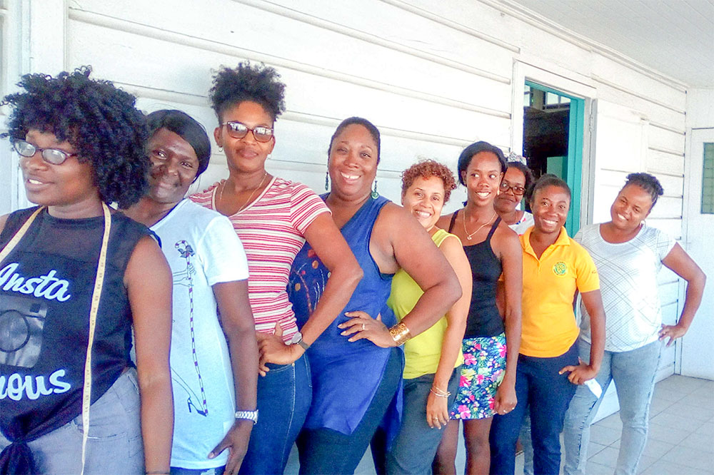 12 participants complete fashion summer course - Searchlight