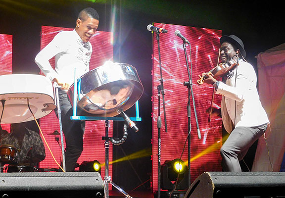 Rodney Small delivers classy, top quality show in Steel Expressions 7 ...