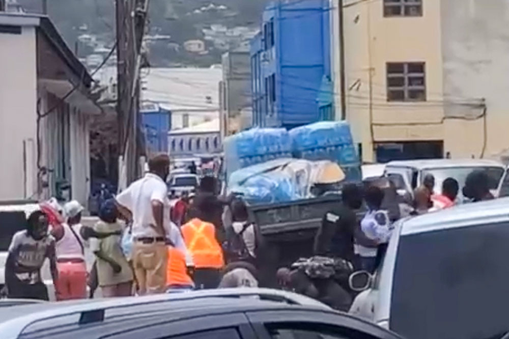 Police will not tolerate stealing of water - Searchlight