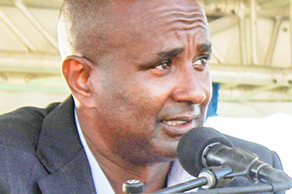 Local tradesmen come in for plaudits from hotel owner - Searchlight