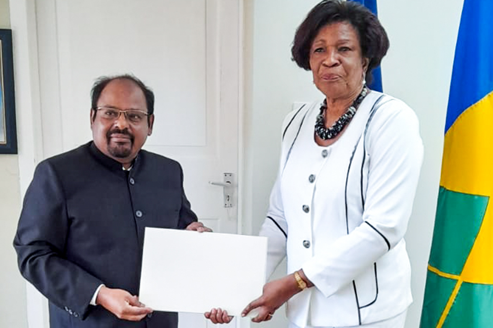 India’s High Commissioner to SVG presents credentials to the Governor ...