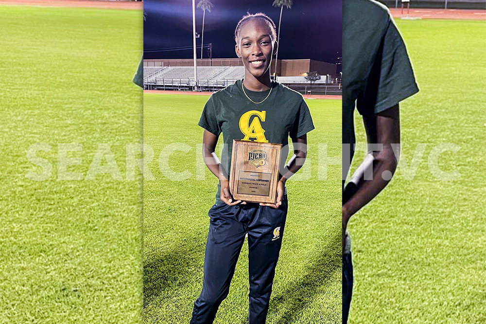 Zamesha Myle receives NJCAA award - Searchlight