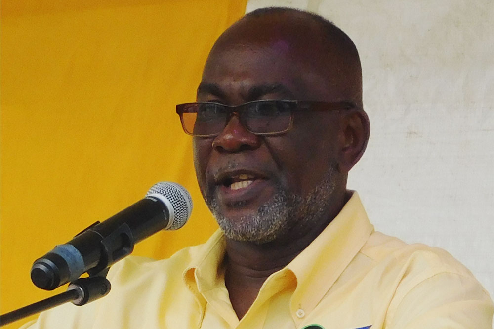 Leacock welcomes plans to build health facility in his constituency ...