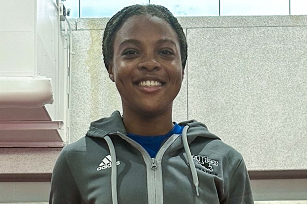 Ulanda Lewis back on track