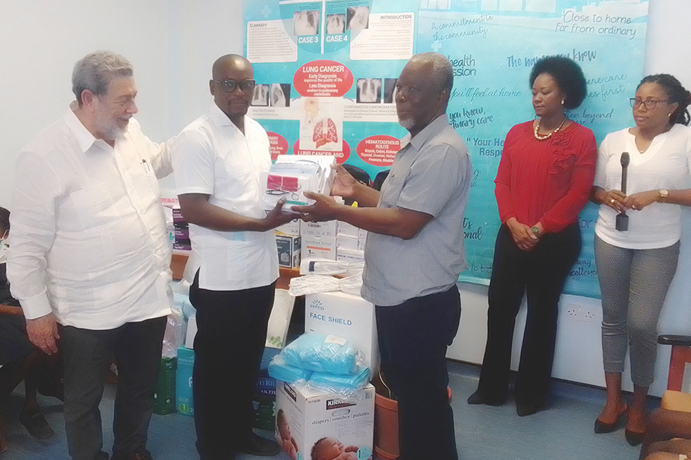 US-based Vincentian donates medical supplies and book bags (+Video)