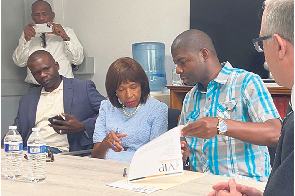 Former BVI First Lady joins VIP to help form new government - Searchlight