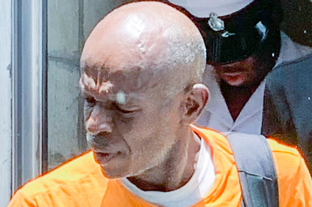 Suspected apartment arsonist pleads not guilty