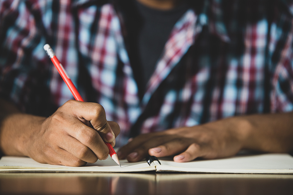 Students invited to enter essay competition