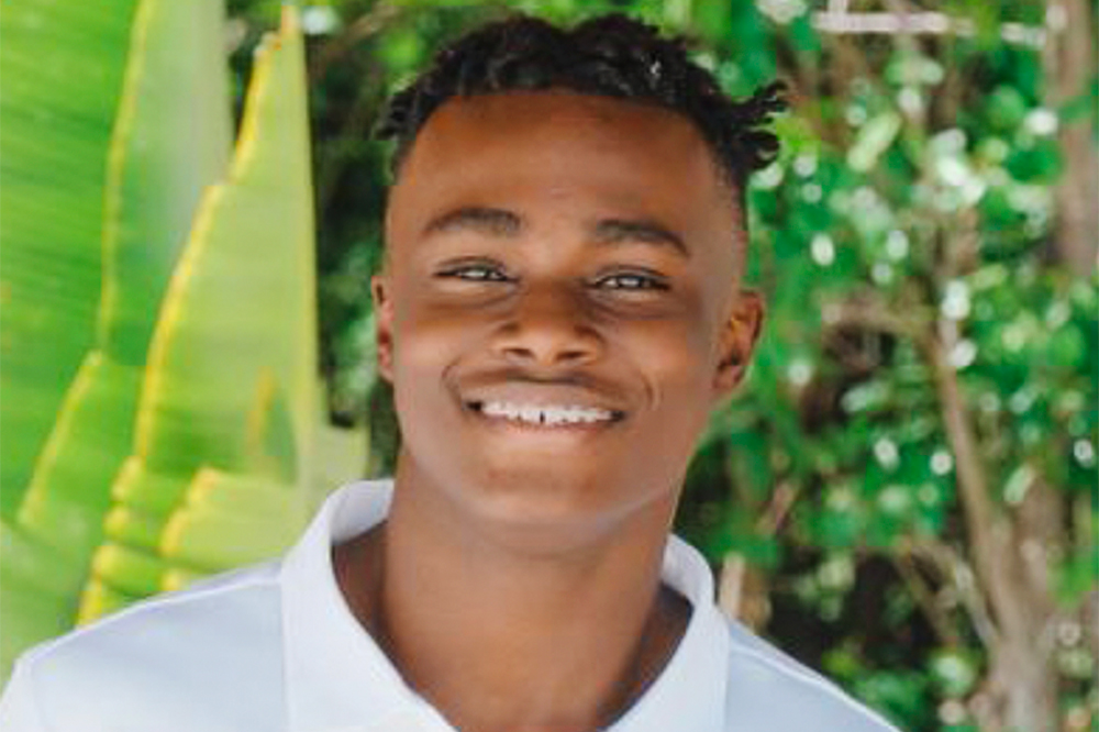 ‘Lyttle’ Vincy feet to be outfitted with shoes