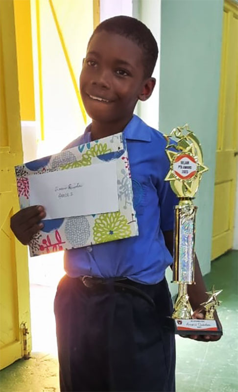 Belair Government School PTA awards outstanding students - Searchlight