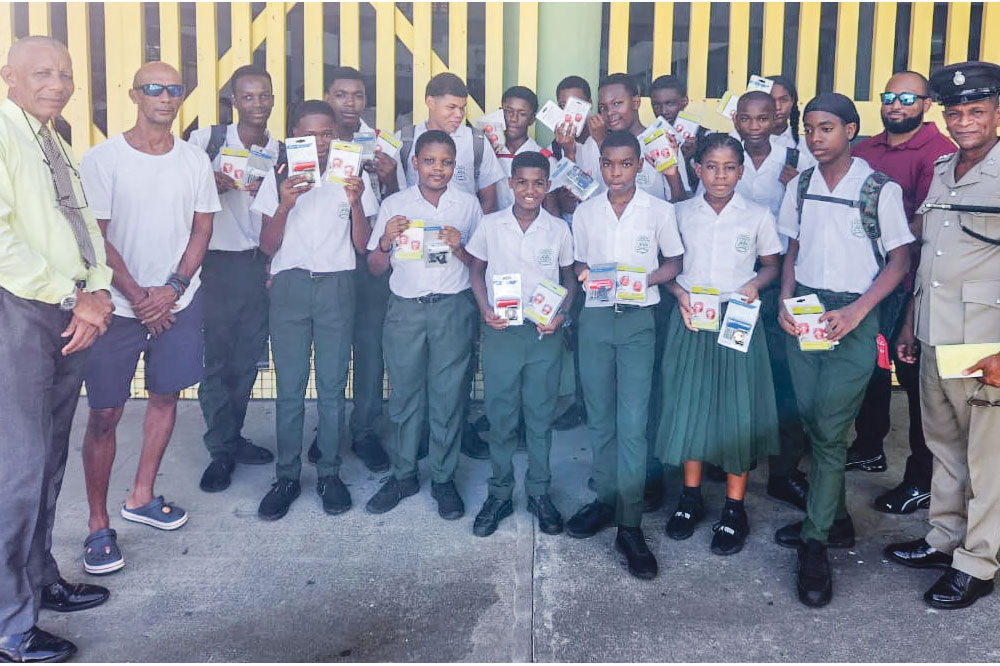 GSS students get Cycling safety gear - Searchlight