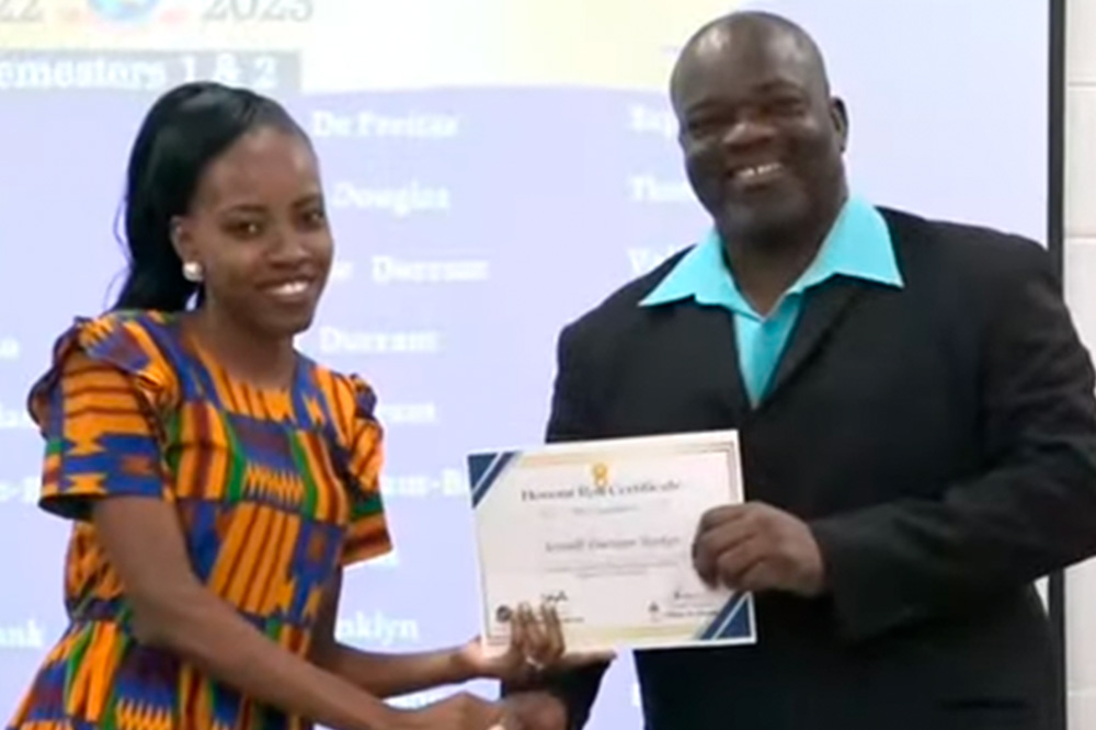 Education Minister sings praises of UWI Global Campus St. Vincent ...