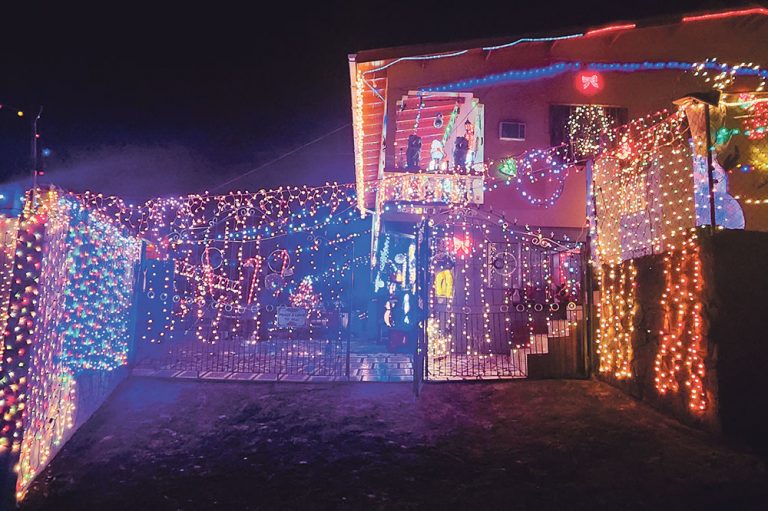 Samuel hits big six in Best Lit house competition