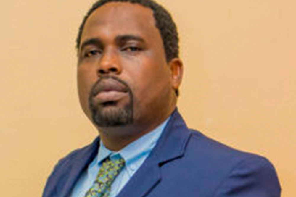 Wayne Grant offers Respair for Football in SVG