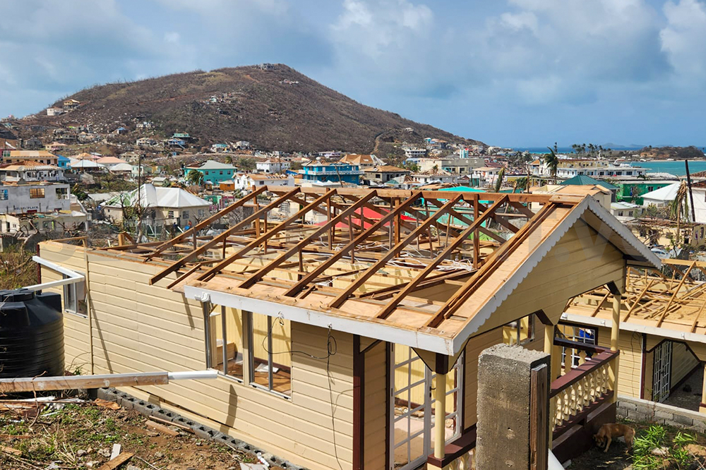 Scores of Union Island residents flee wrath of Hurricane Beryl ...