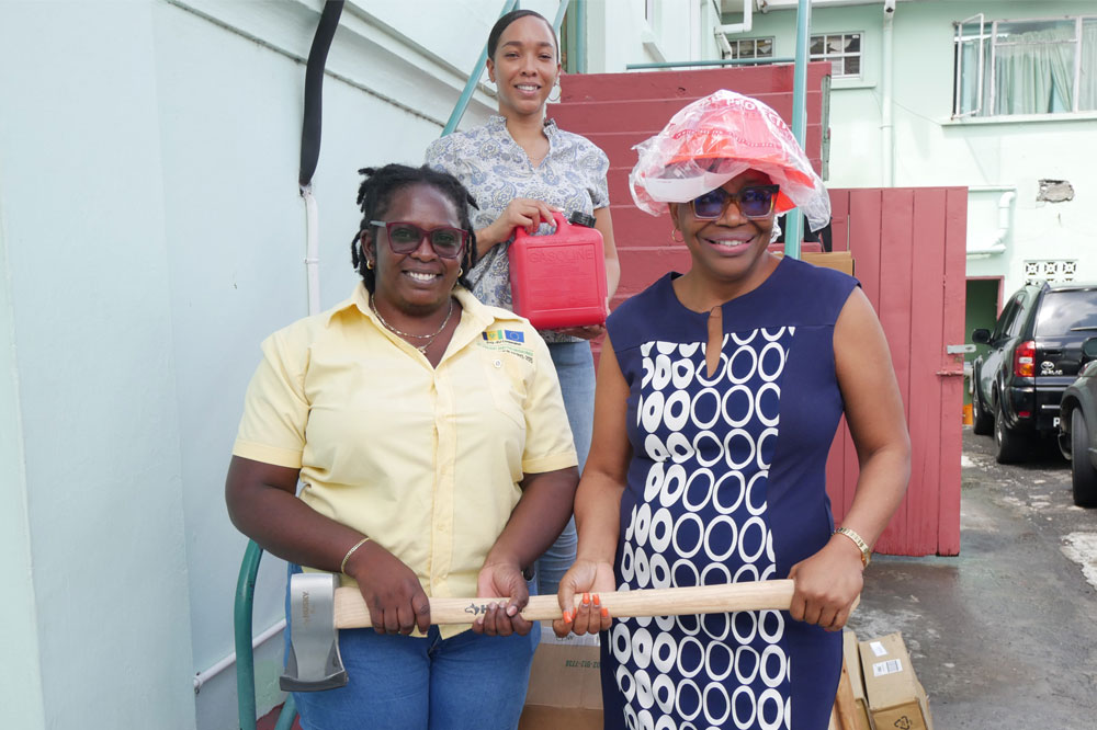 Ministry of Agriculture gets equipment for on-going volcano clean up ...