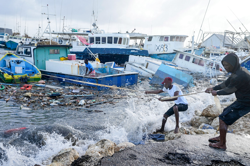 Barbados receives World Bank funds for Hurricane Beryl recovery ...