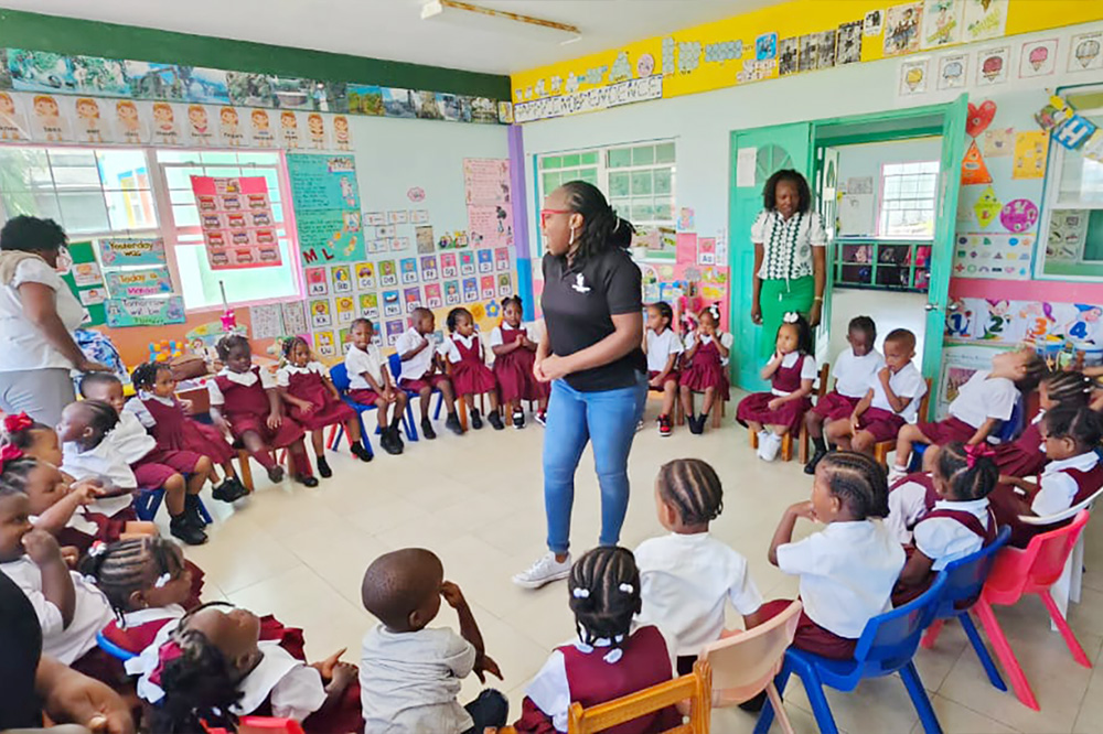 Pre-schoolers receive care at start of Dental Week school visits