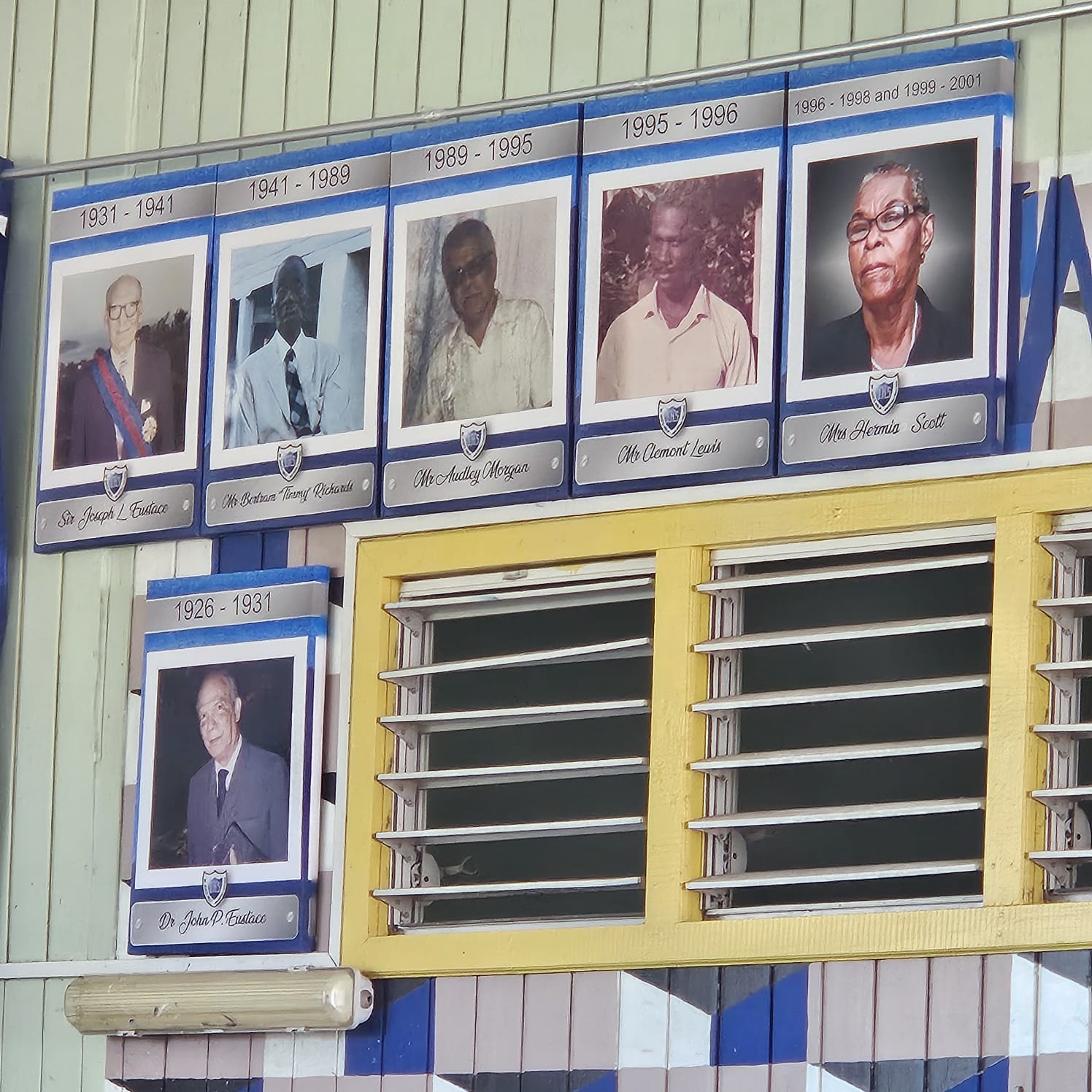 IHS unveils photos of past principals - Searchlight