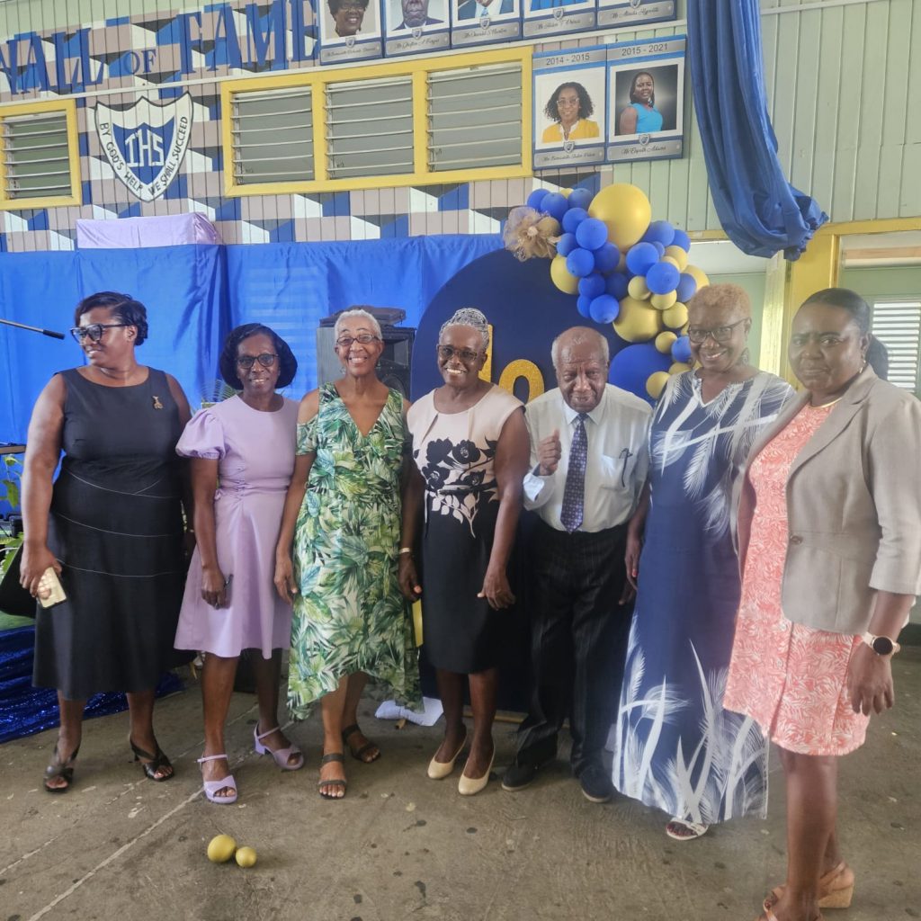 IHS unveils photos of past principals - Searchlight