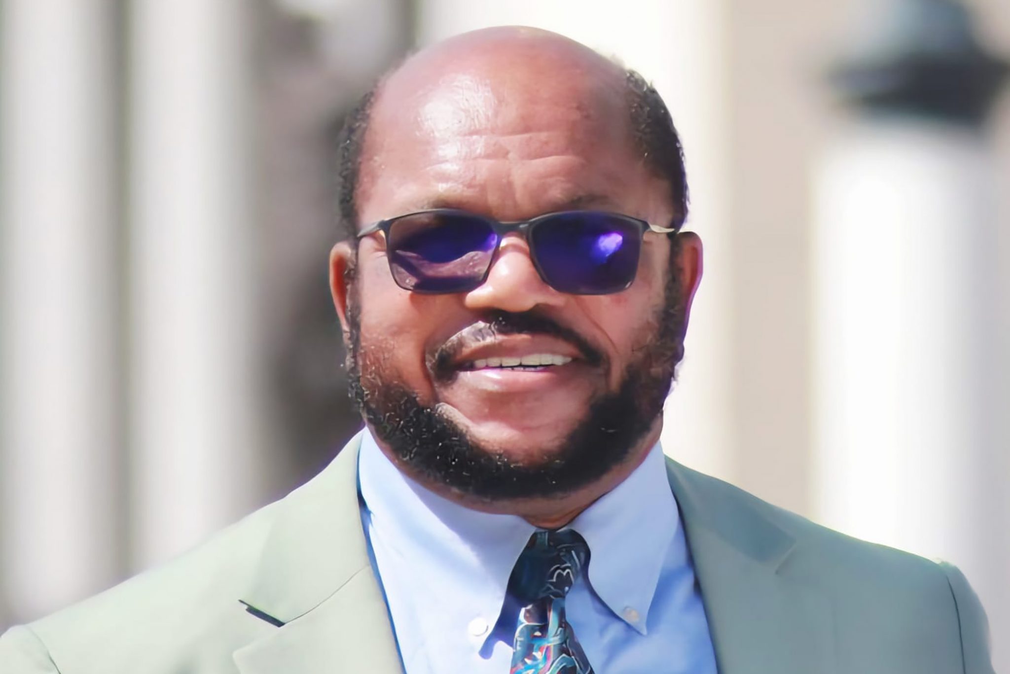 Main – Searchlight