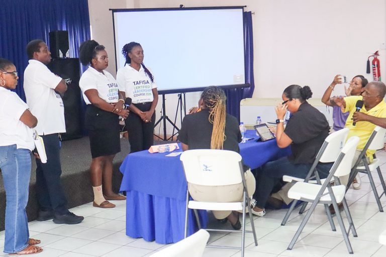 Groups impress at Certificate Leadership Course - Searchlight